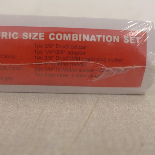 A quantity of model engineering tools including wheel blanks, etc., a ...