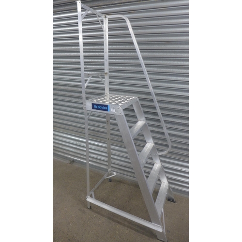 A set of five rung aluminium Platform safety steps with hand rail