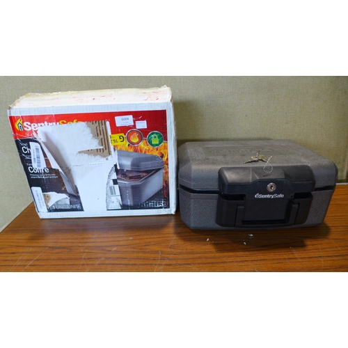 Sentry Safe portable fireproof safe box with key original RRP £45.42 ...