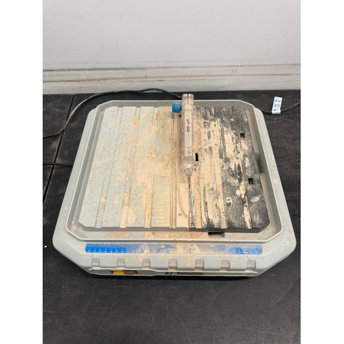 A Mac Allister MTC500, 115mm tile cutter and a quantity of assorted ...