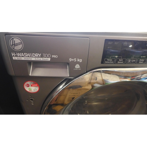 A Grey Hoover Wash And Dry Pro 300 Washing Machine (520-178) *This lot ...