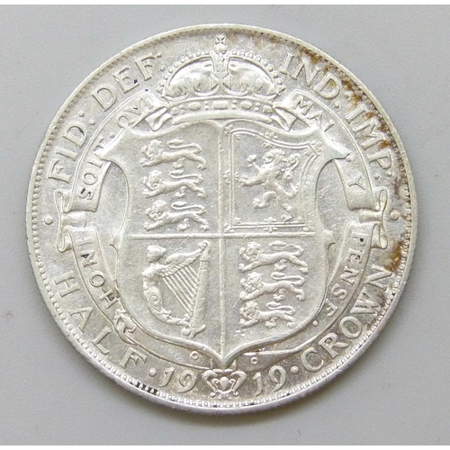 Coins - A 1919 uncirculated silver half crown