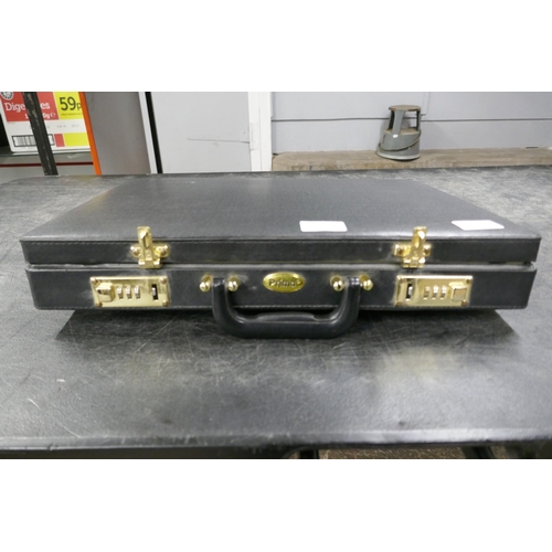 A German Prima chefs knife set, cased