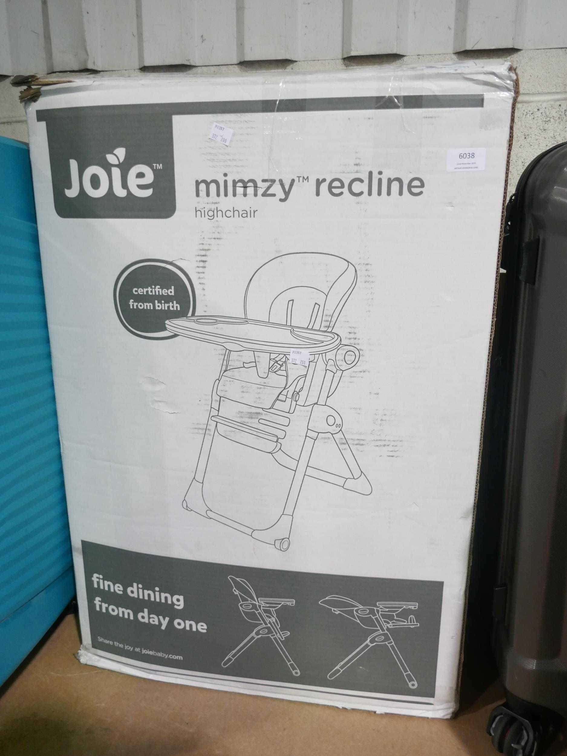 Joie Mimzy reclining highchair (372-200) *This lot is subject to VAT