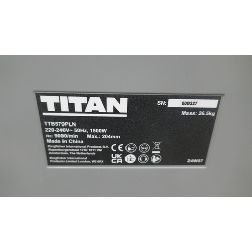 A Titan TTB579PLN, 220-240V, 1500W planer *This lot is subject to VAT