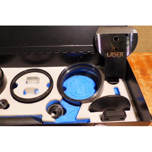 A Laser-Engine subframe double silent block tool * This lot is subject ...
