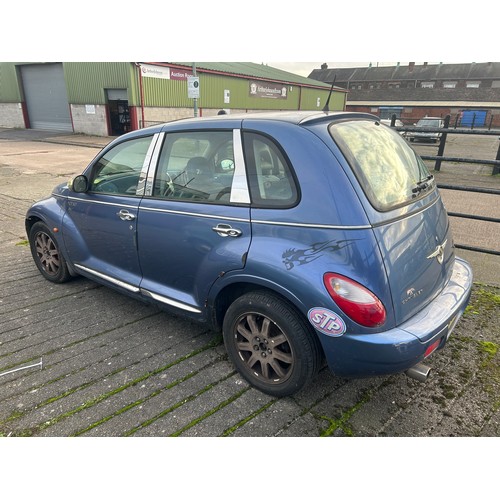 A Chrysler PT Cruiser Limited L-Auto 5 door hatchback - Registration ...