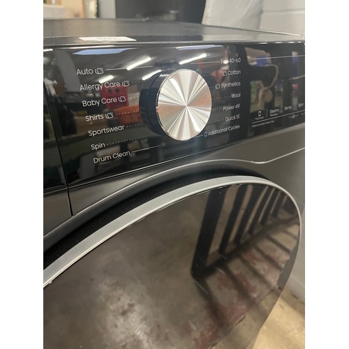 A Hisense 10.5kg black washing machine, original RRP £299.99 + VAT (376 ...