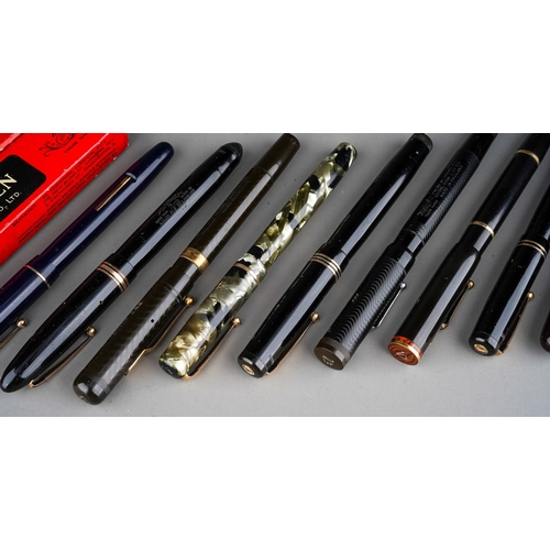 A collection of vintage Swan (Mabie Todd & Co Ltd) fountain pens, all ...