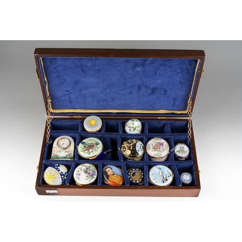 A collection of thirteen modern enamel and porcelain boxes by Crummles ...