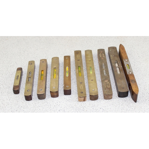 10 assorted vintage small wooden and brass spirit levels to inc ...