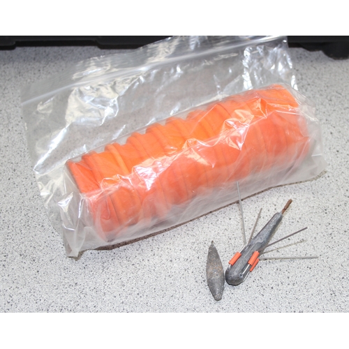 Shakespeare fishing box with seat, rigs, Shakespeare rod, a Fladen ...