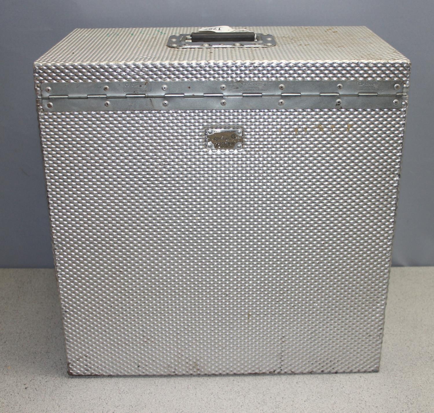Vintage CP cases of London metal flight case with twist locks approx ...