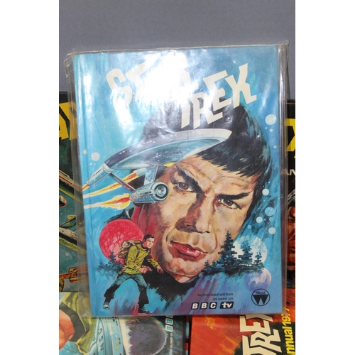 Qty of Star Trek themed books, mostly annuals