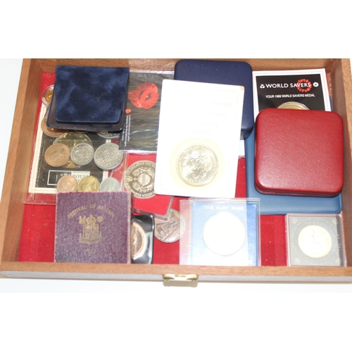 2 wooden cases of various coins to inc commemorative crowns, £5 coins ...