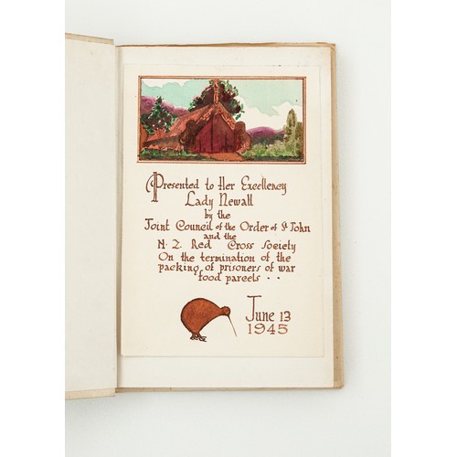 5 assorted books relating WW2 in New Zealand to inc Gunner Inglorious ...