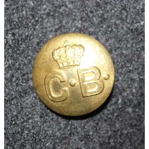 Qty of assorted militaria to inc a French Adrienne fire helmet with ...