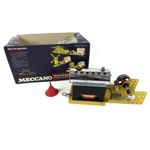 A Mamod traction engine T.E1A, together with a Meccano Stream engine ...