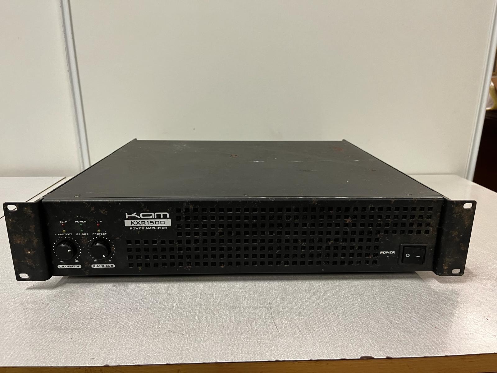 KAM kxr1500 power amplifier
