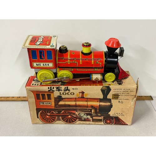 Boxed 1960-70s tinplate train (Model ME684)