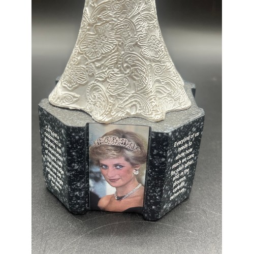 The Hamilton Collection Queen Elizabeth II limited edition figurine ...