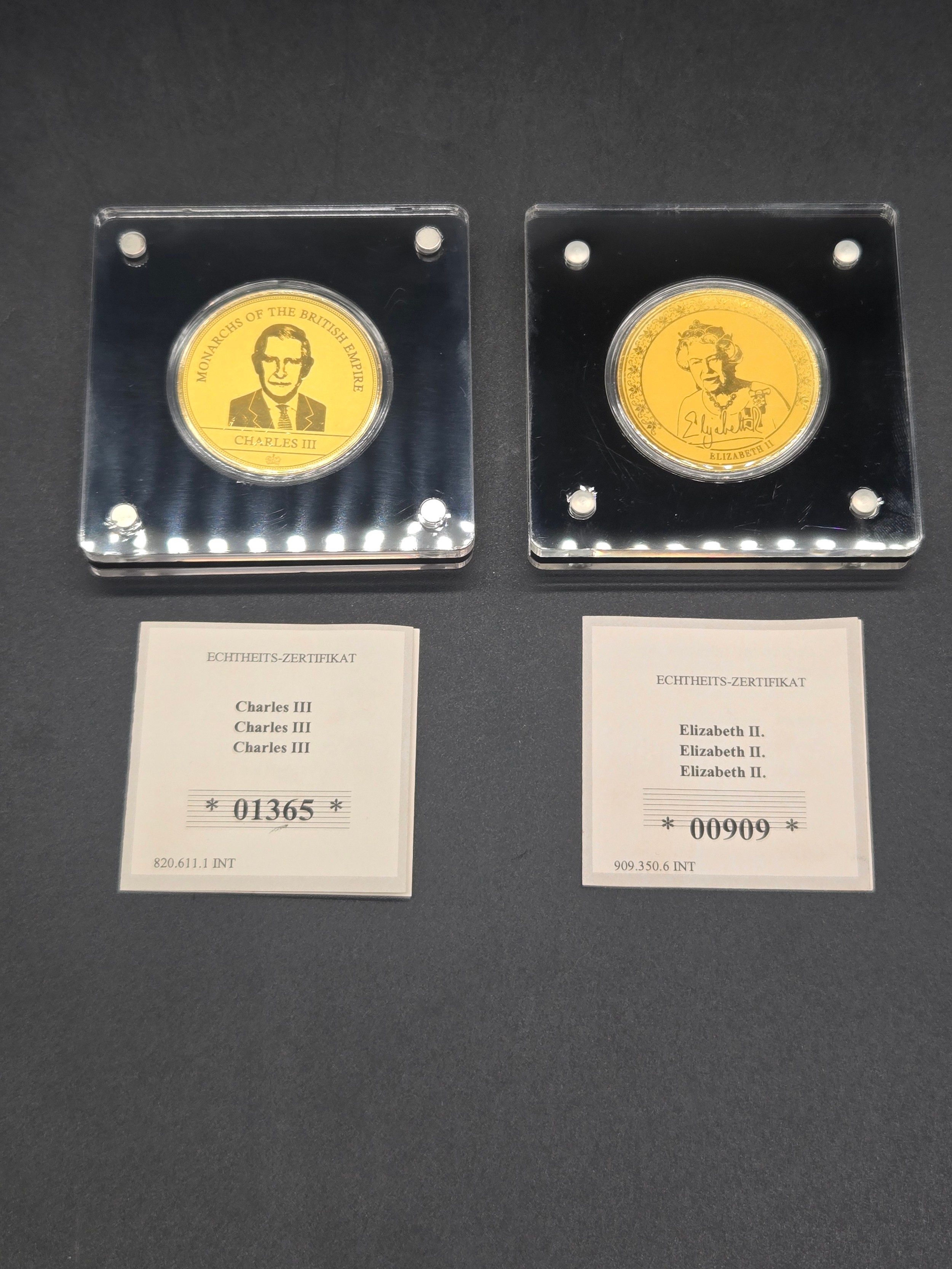 Monarchs Queen Elizabeth 999 gold 1/200oz in magnetic case, Monarchs of ...