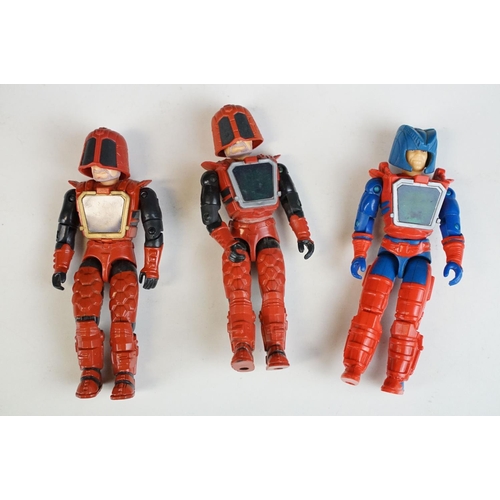 Collection of various 1980s and 1990s action figures to include 14 x ...
