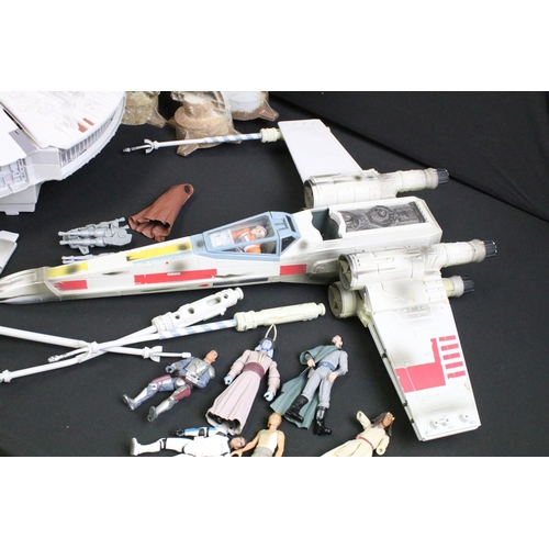 Star Wars - Collection of various 1990s onwards Star Wars vehicles and ...