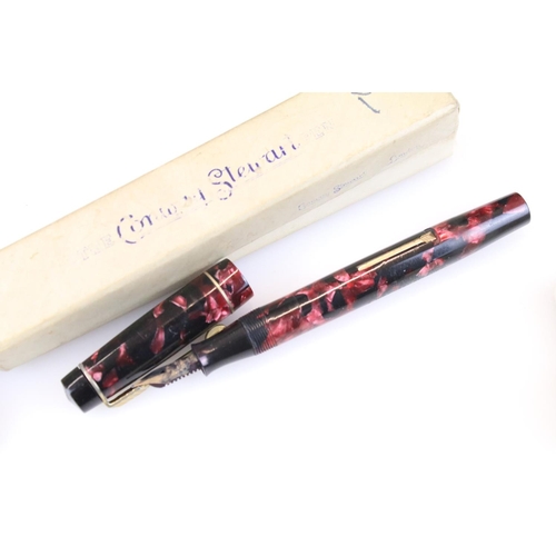 Collection of vintage pens to include a quantity of fountain pens ...