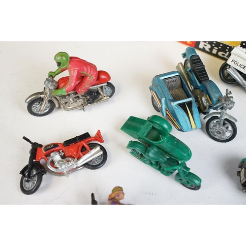 Boxed Britains Speed Twin Rider Motorcycle (vg overall), along with 12 ...