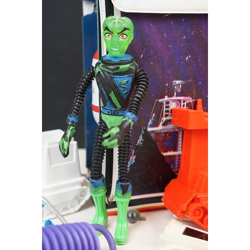 Mattel Man In Space Satellite Locker with 4 x figures (Callisto, Major ...