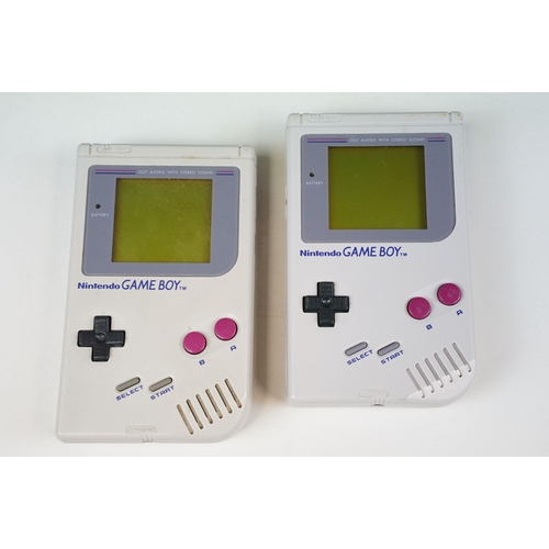 Retro Gaming - Collection of Nintendo consoles to include 3 x Nintendo ...