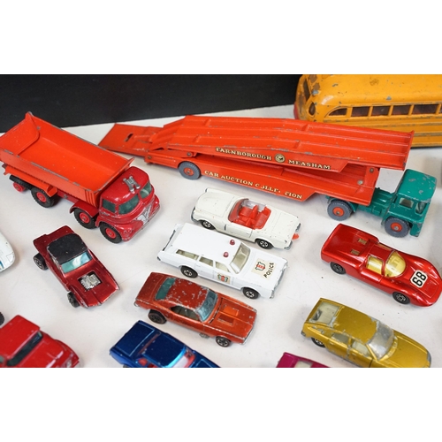 Quantity of around 40 diecast models to include Matchbox, Dinky, Corgi ...