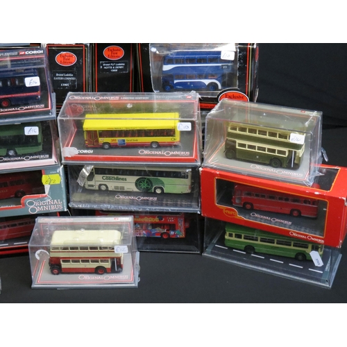 50 Boxed / cased 1/76 scale diecast model buses to include 27 x EFE ...