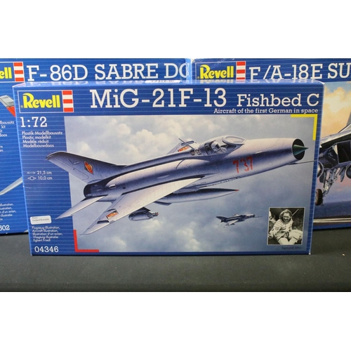 19 Boxed Revell plastic model kits to include 11 x 1/72, 4 x 1/48 & 1 x ...