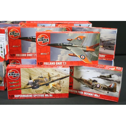 39 Boxed & unbuilt 1/72 scale Airfix plastic model kits to include ...