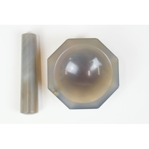 Carved agate pill crusher or pestle and mortar of octagonal form, 6.5cm ...