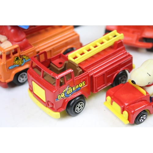 20 Cartoon / TV related diecast & plastic models to include 5 x carded ...