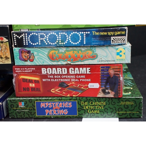 Collection of 30 boxed board games to include Hero Quest, Microdot ...
