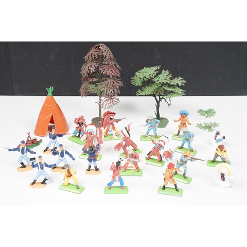 18 Britains Deetail & Timpo plastic figures featuring Wild West and ...
