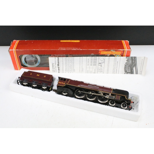 Six boxed Hornby OO gauge locomotives to include R315 BR Class B17/4 ...
