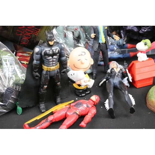Large Collection of Hasbro, Sideshow, DC, etc figures featuring The ...