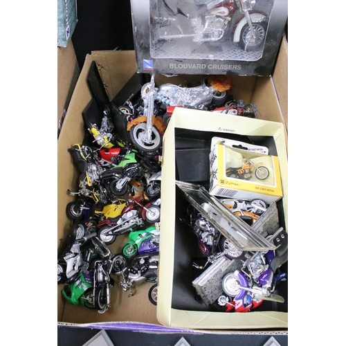 45 Boxed diecast model motorbikes featuring 10 x Spin Master toys Metal ...