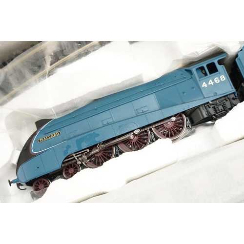 Boxed Hornby OO gauge R1202 The Mallard Pullman train set, complete