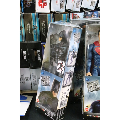 62 Hasbro, Mattel & DC action figures featuring Justice League Of ...