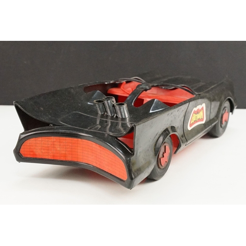 Boxed Mego Batman Batmobile model, cat no 22826, vg