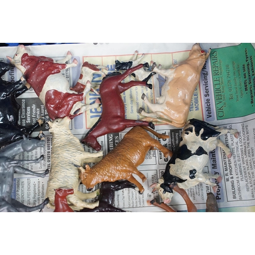 Collection of lead / metal farm animals & hunting featuring Britains ...
