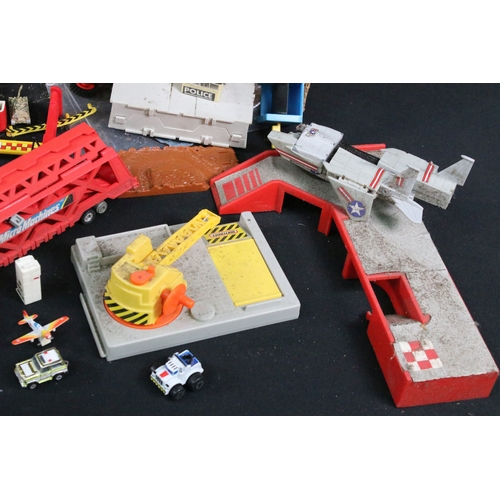 Collection of 1980s onwards toys to include mainly Micro Machines ...