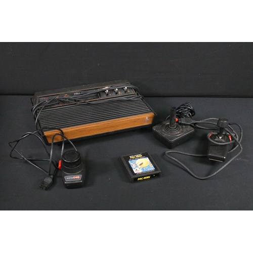 Retro Gaming - Atari Video Computer System with joystick, Driving ...