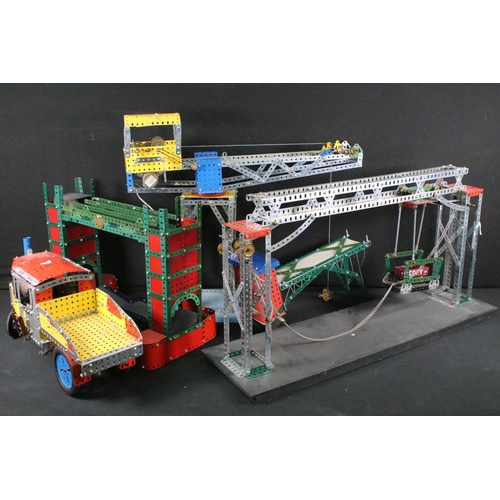 Seven Meccano models to include Tower Bridge, Tower Crane, Coneyer ...
